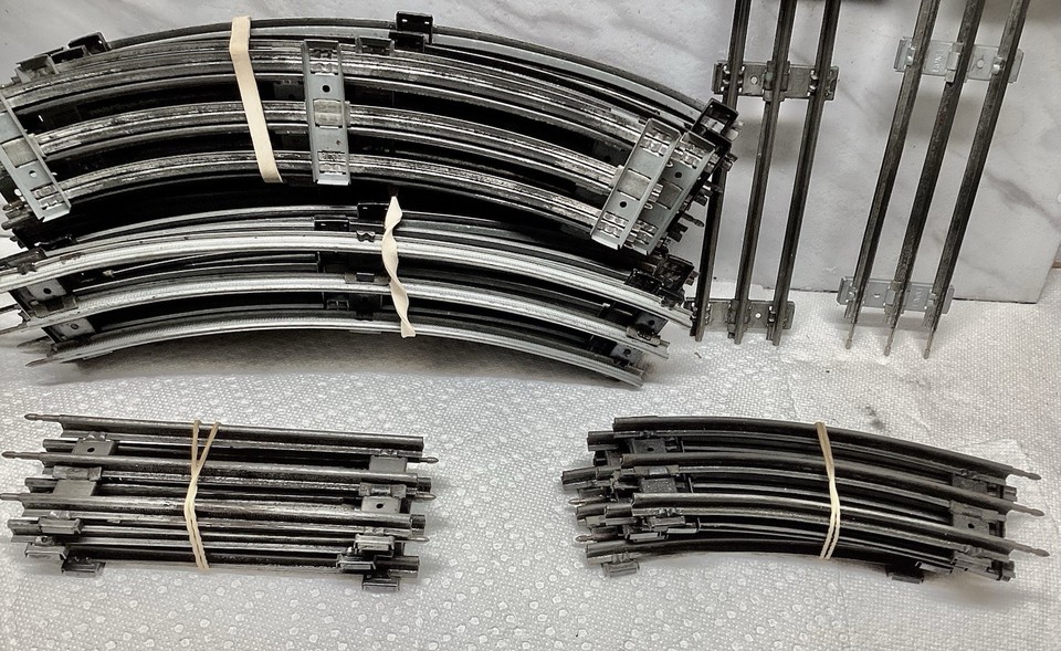 O-27 Gauge Track Lot Of 42 Lionel W/ A Few Marx | eBay