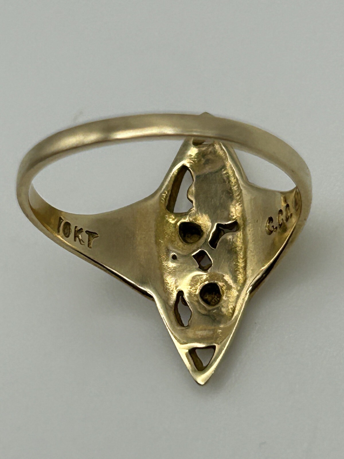 10K Black Hills Gold Coleman Elongated Ring Size 6 1/2 - Gem