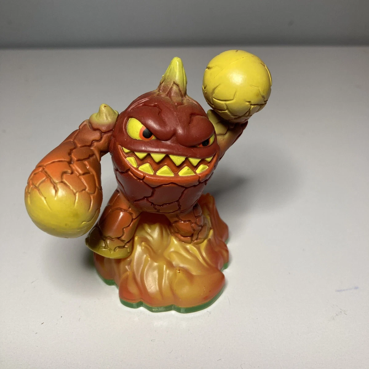 Skylanders Spyros Adventure Eruptor
