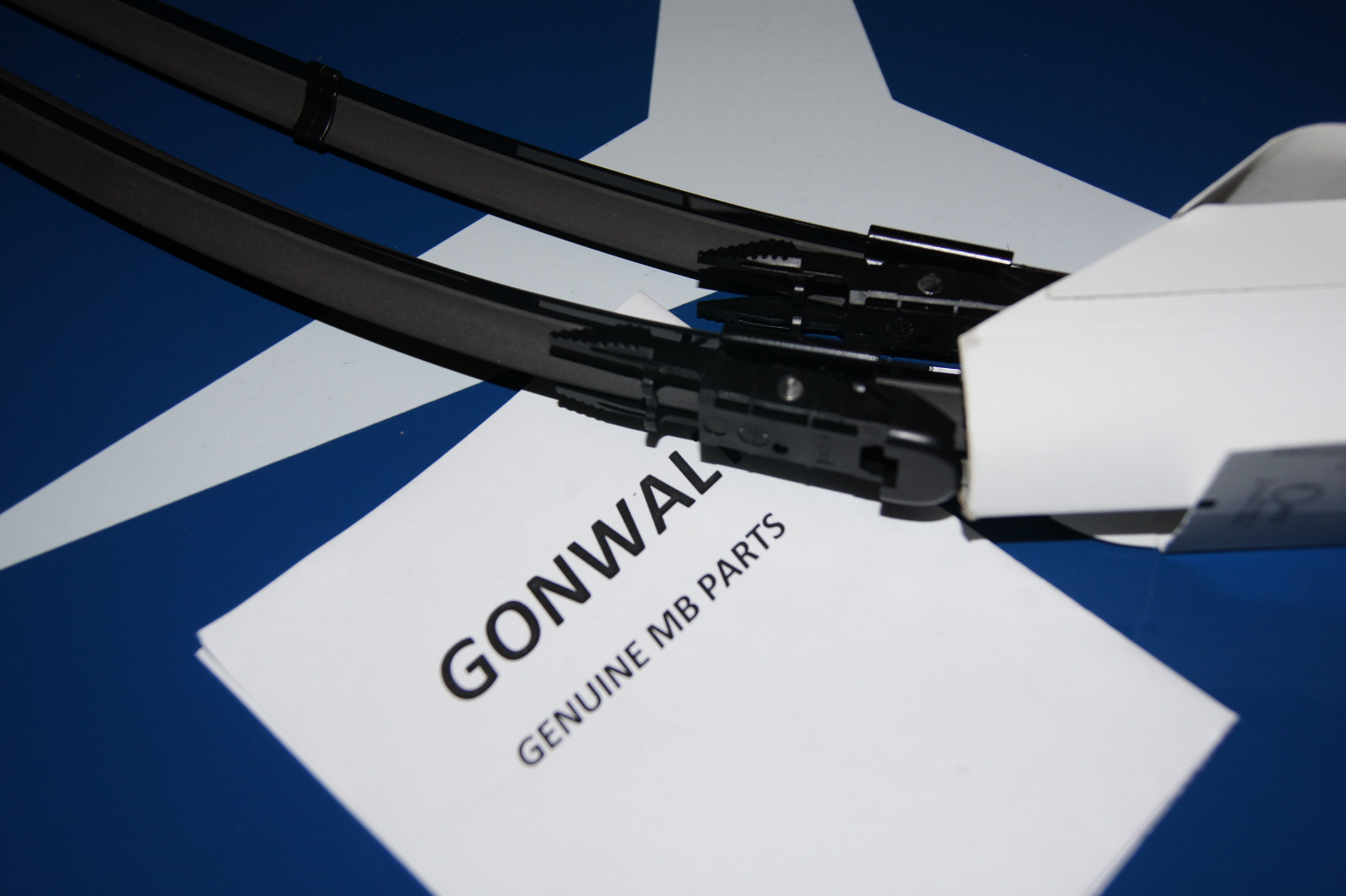 Mercedes Benz Genuine Wiper Blade 2518200845 GL GL320 GL350 GL450 X164 ...