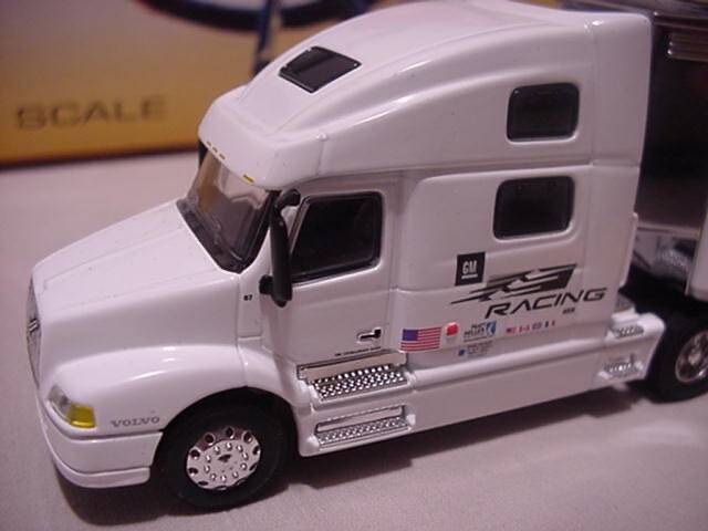 CORVETTE RACING TEAM TRANSPORTER + 2 C5R C5-R 1/64 CAR SET VOLVO CAB ...