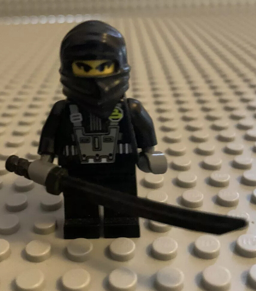 Lego Retro Ninja MOC Toys R Us Bricktober 2011 classic RARE pieces ...