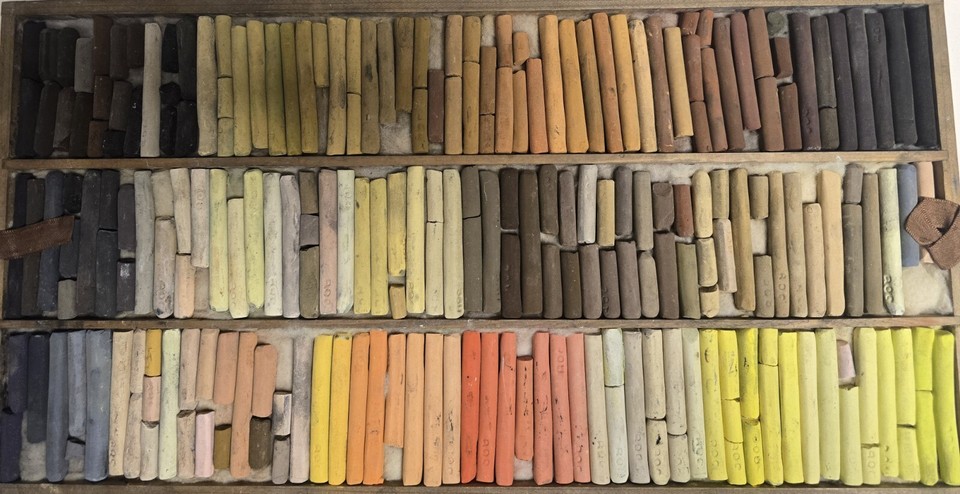 Henri Roche Complete Pastel Set of 450 in Wooden Box, 3 Trays | eBay