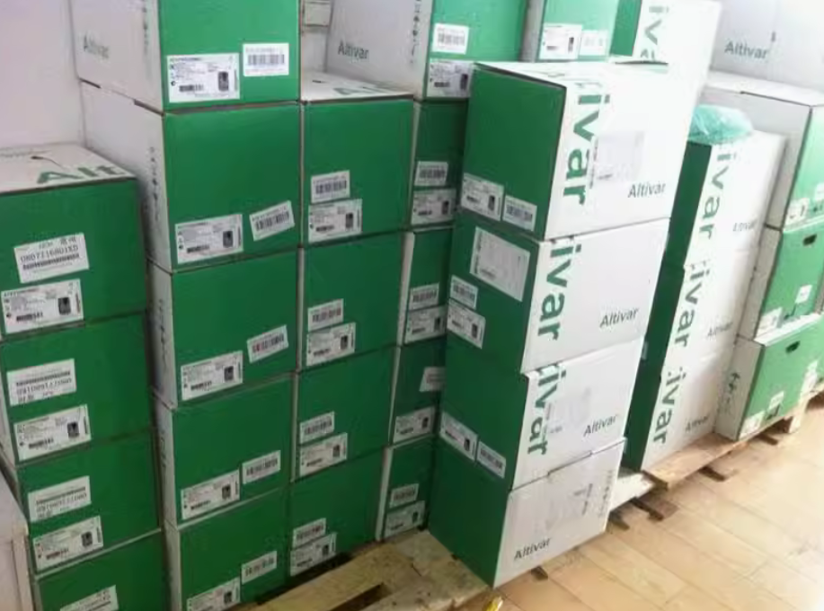 1PC NEW Schneider Contactor mechanical interlock LA9D4002 (LC1D80 ...