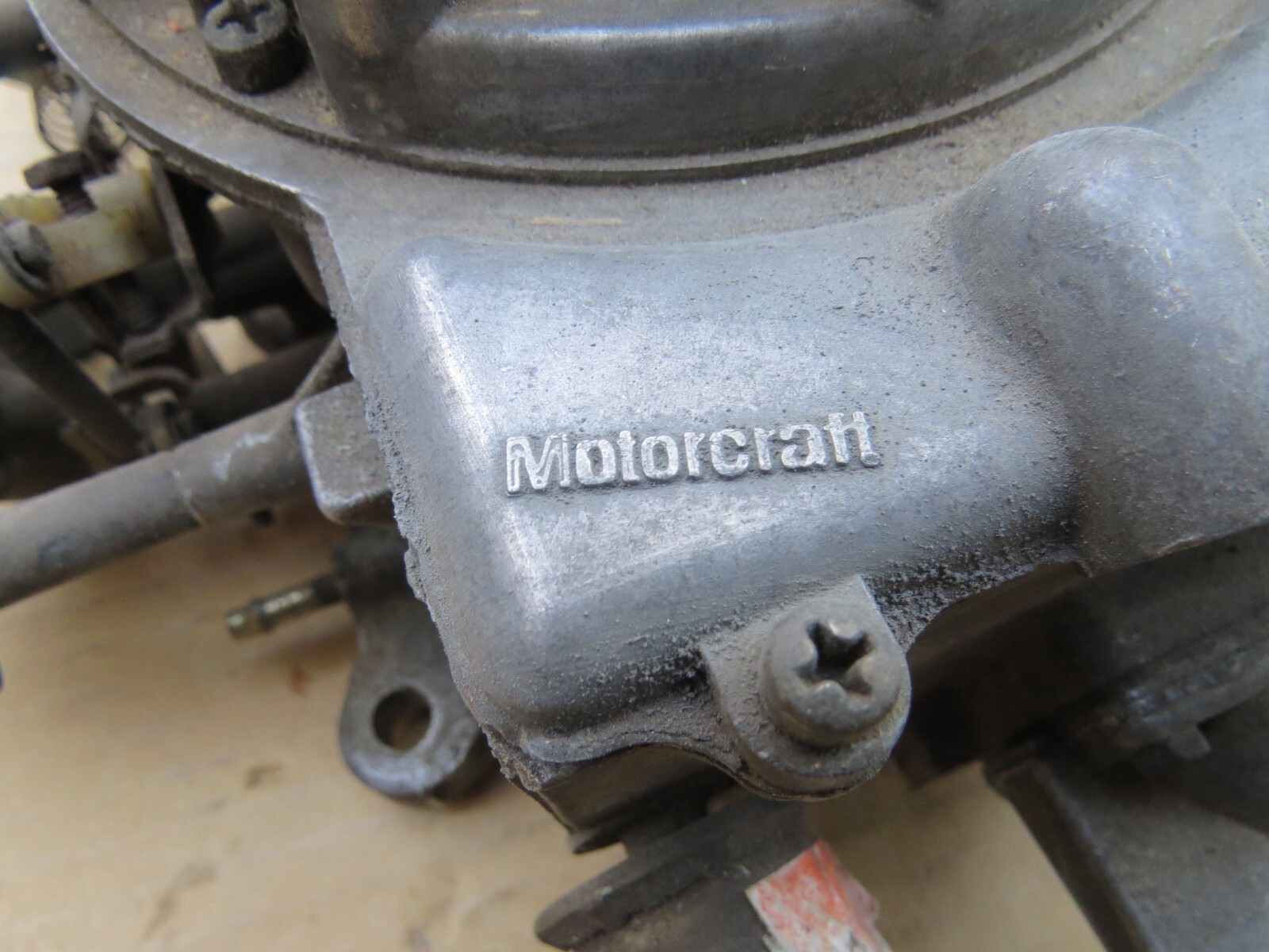 FORD TWO BARREL MOTORCRAFT CARBY MAY SUIT XR XT XW XY FAIRLANE ZA ZB ZC ...