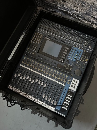 Yamaha DM1000 48-Channel Digital Audio Mixing Console CG00X4J | eBay