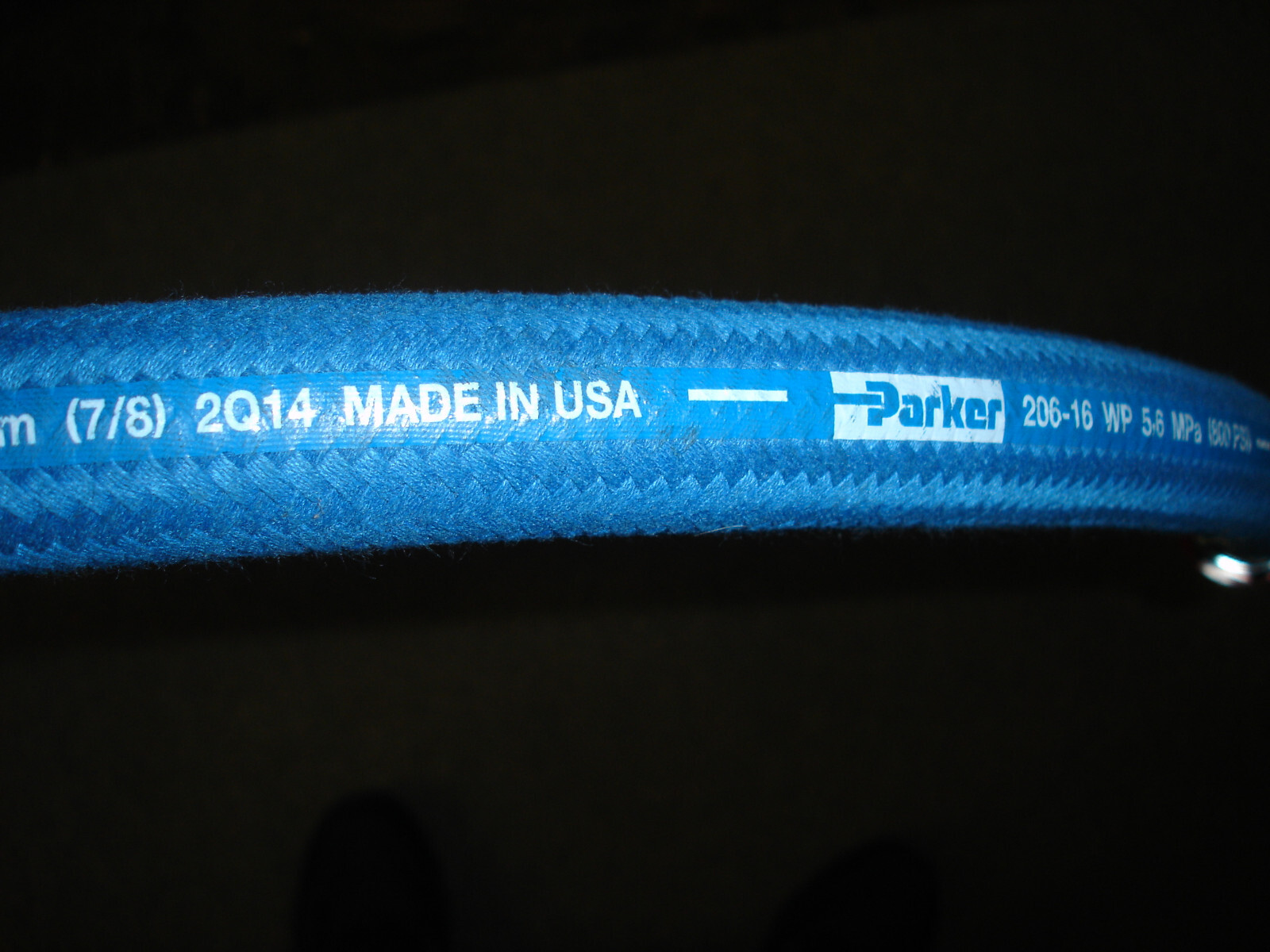NEW PARKER SAE 100R5-16 HYDRAULIC HOSE 22MM (7/8") APPROX 37" OVERALL ...