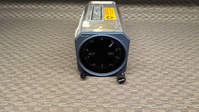 Honeywell Barometric Altimeter am-250 P/N: 70251N01D02 | eBay