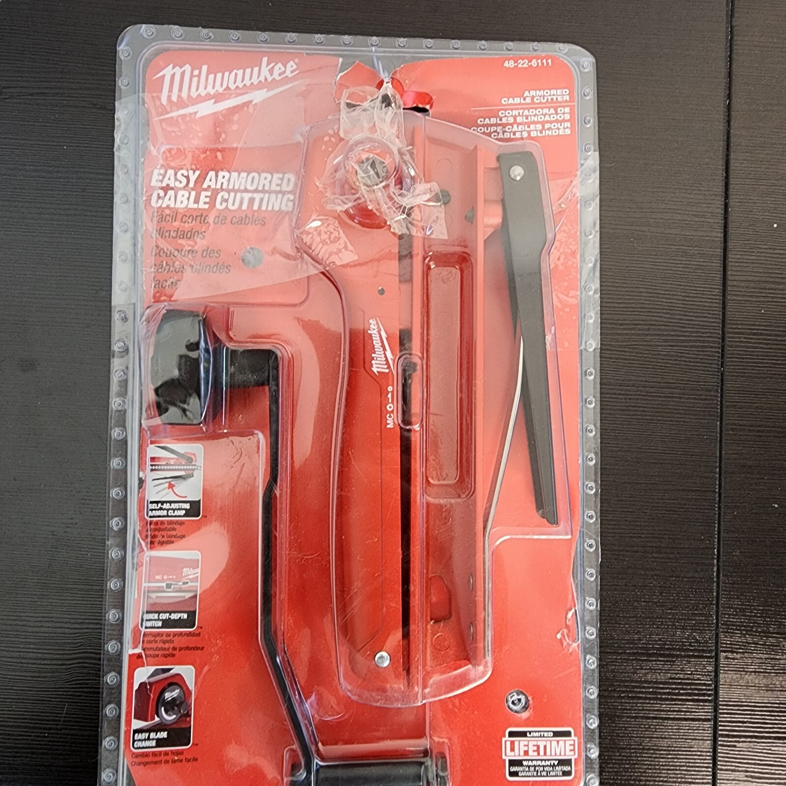 Milwaukee 48-22-6111 Armored Cable Cutter w/ Self Adjusting Armor Clamp ...