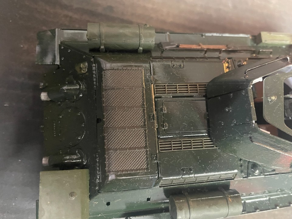 Soviet T-34/76 Medium Tank 1943 WWII Built Model Green #84 Scale 1/35 ...