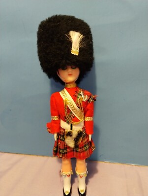 VTG British Royal Guard Soldier Doll London in Kilt Plastic 9” Sleepy ...