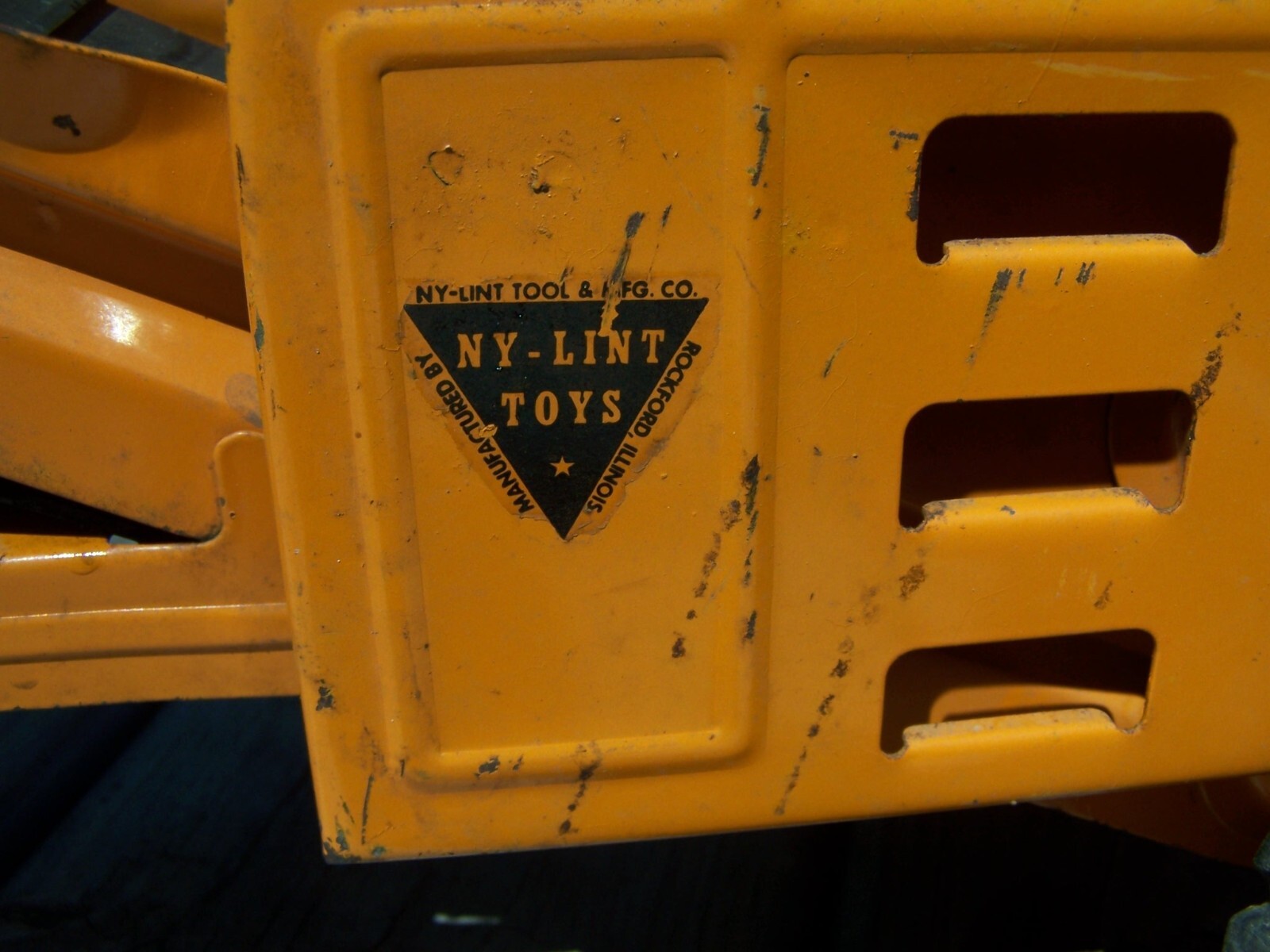 RARE Vintage 1950's Adams-Nylint Monster Size Traveloader - Excellent ...