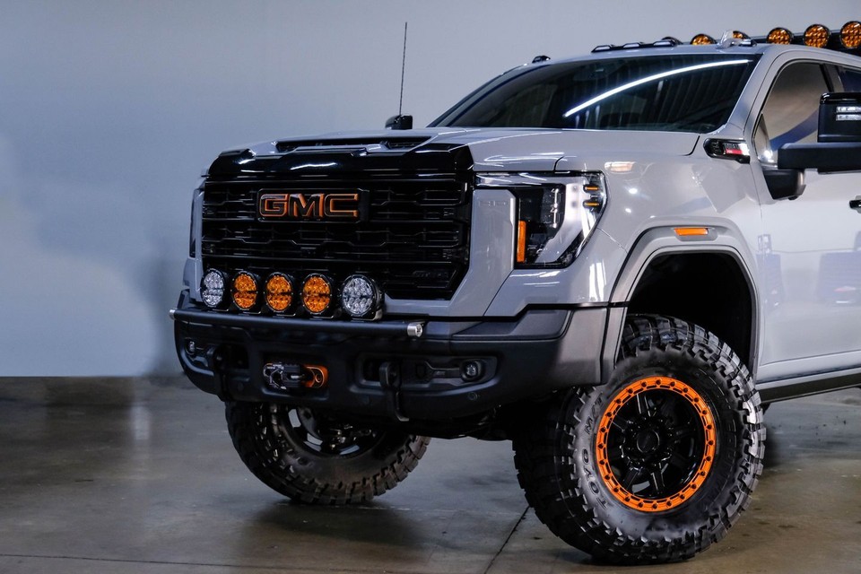 2024 GMC Sierra 2500 AT4X AEV EDITION 2.5" Lift 18" Innov8 38" Toyo M/T | eBay