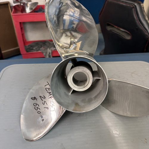 Mercury Tempest Plus Propeller 14 5/8 x 25" Pitch 48-8M0151386 New | eBay