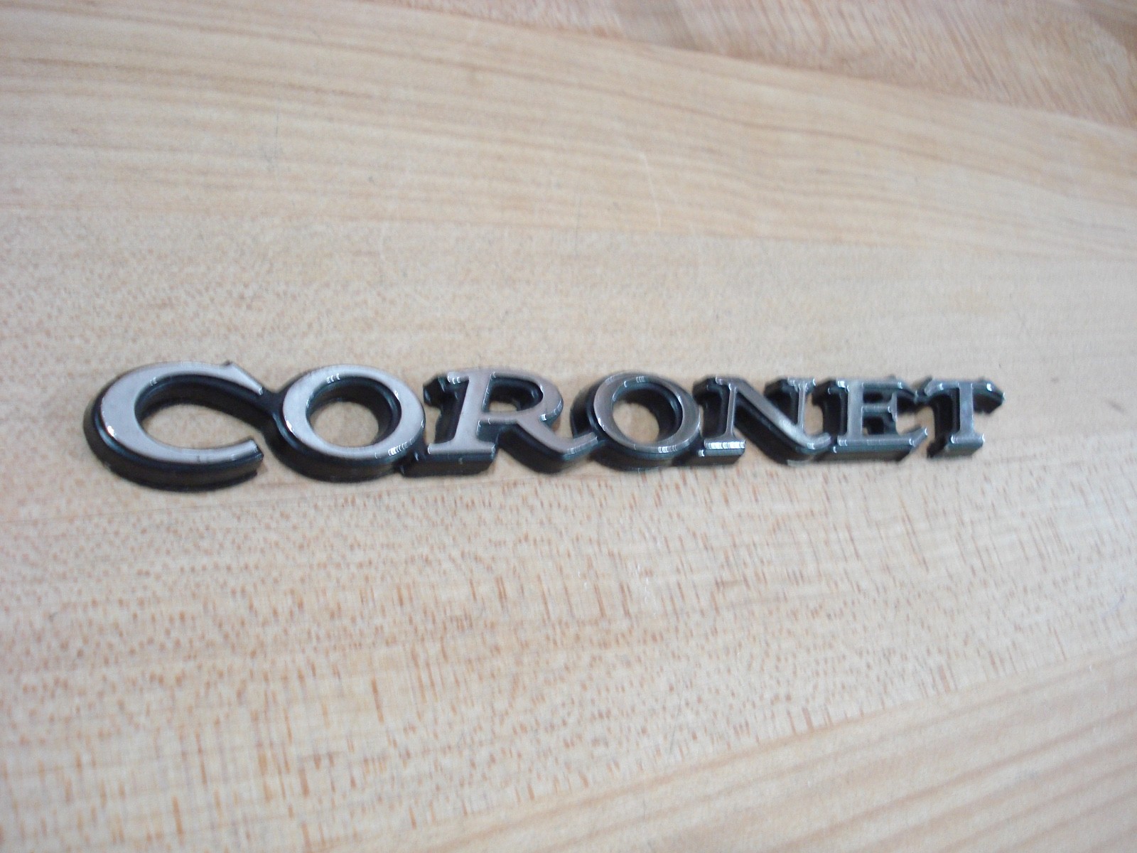 1969-1974 Dodge Coronet Fender Emblem MOPAR | 3504801 | Genuine OEM ...