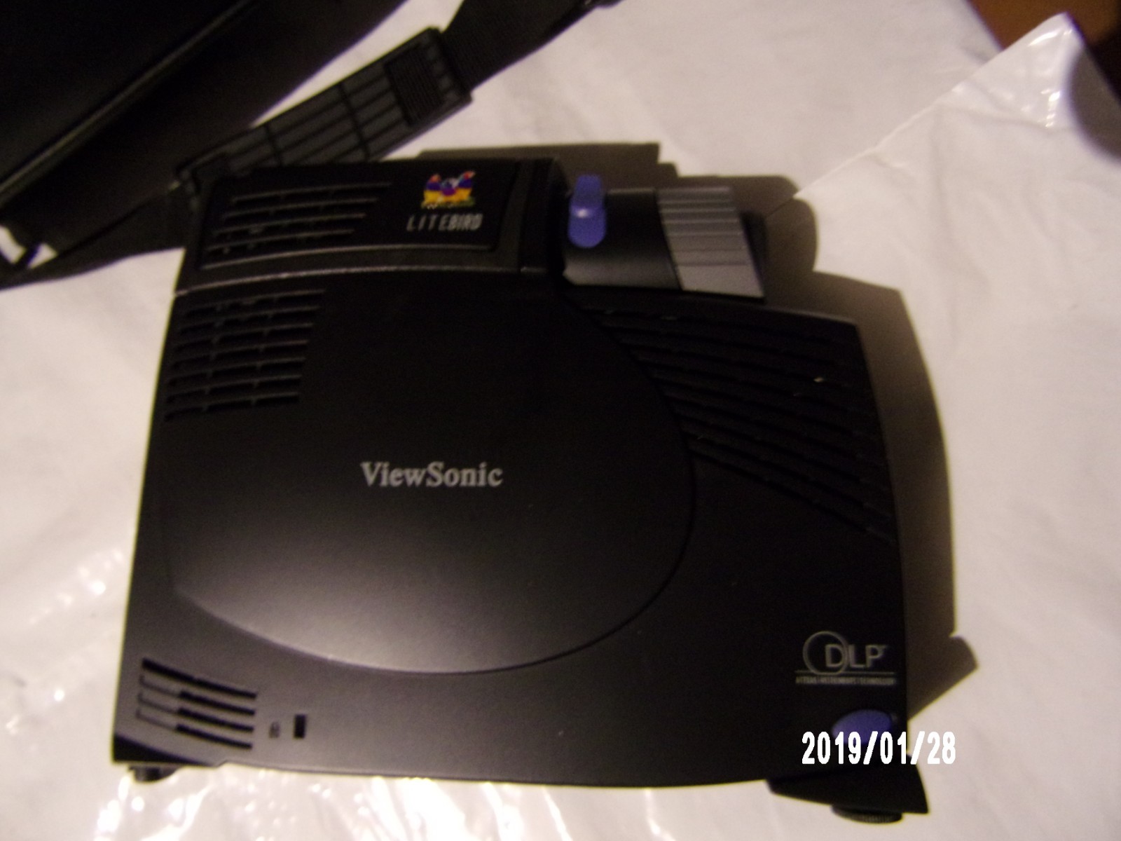 ViewSonic PJ875 LITE Bird SVGA DMD Projector | eBay