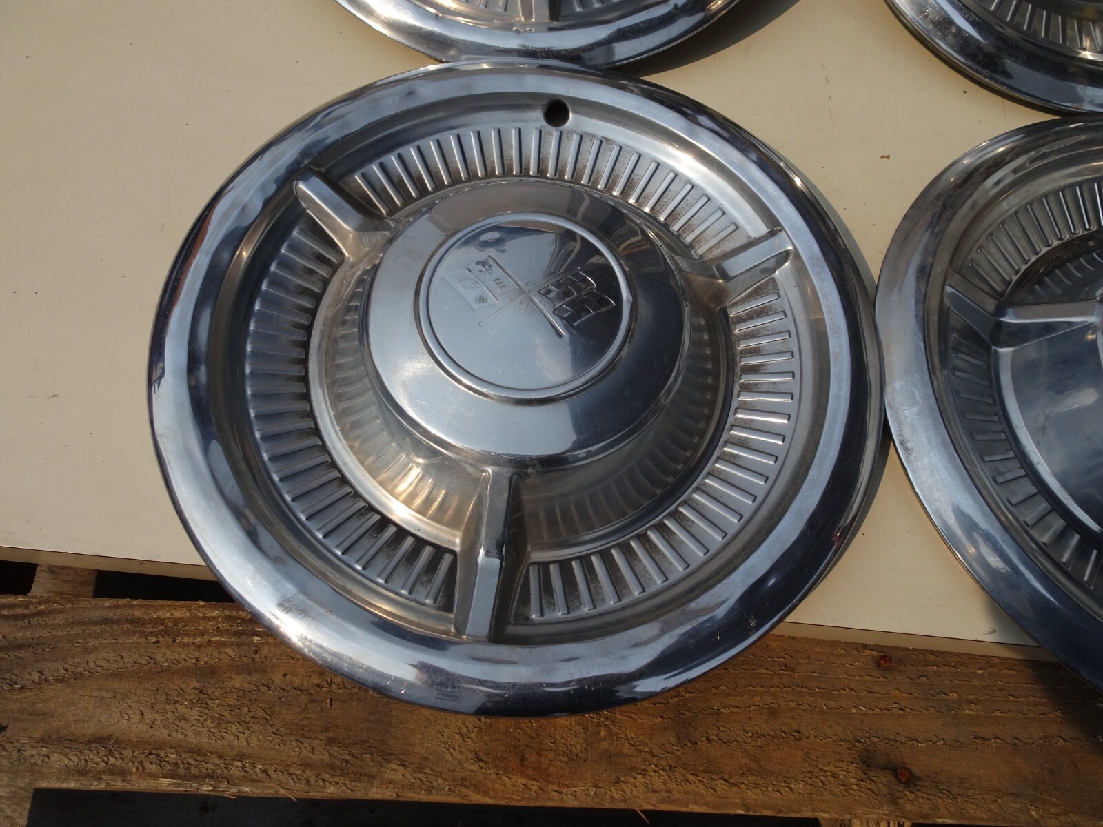 (4) 1958 CHEVROLET BELAIR IMPALA NOMAD 14" WHEEL HUBCAP GM OEM Chevy | eBay