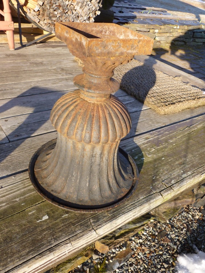 Authentic URN Victorian Cast Iron Planter & Plinth Jardiniere Garden ...