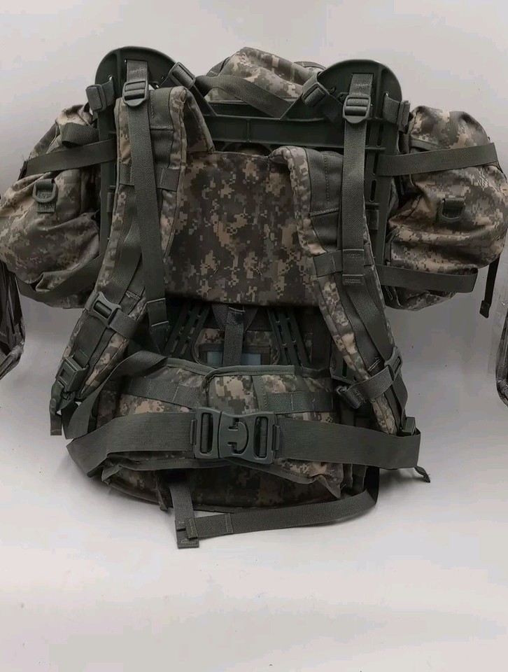 US Military Rucksack Field Pack MOLLE II ACU Military Tactical Prepper ...