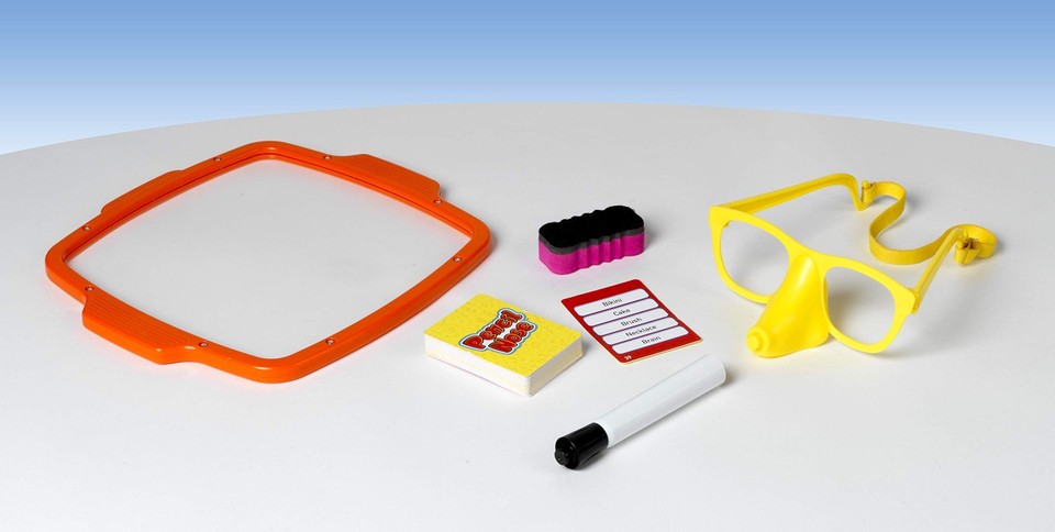 IDEAL Pencil Nose The hilarious drawing game that’s not to be sniffed ...
