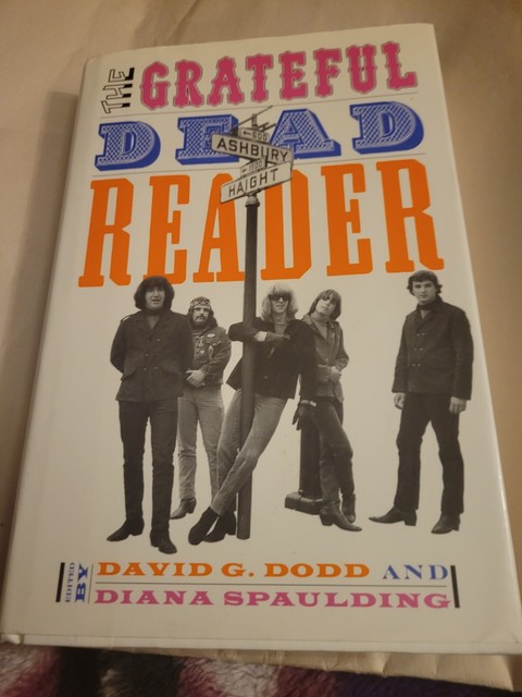 Readers on American Musicians Ser.: The Grateful Dead Reader by Diana ...