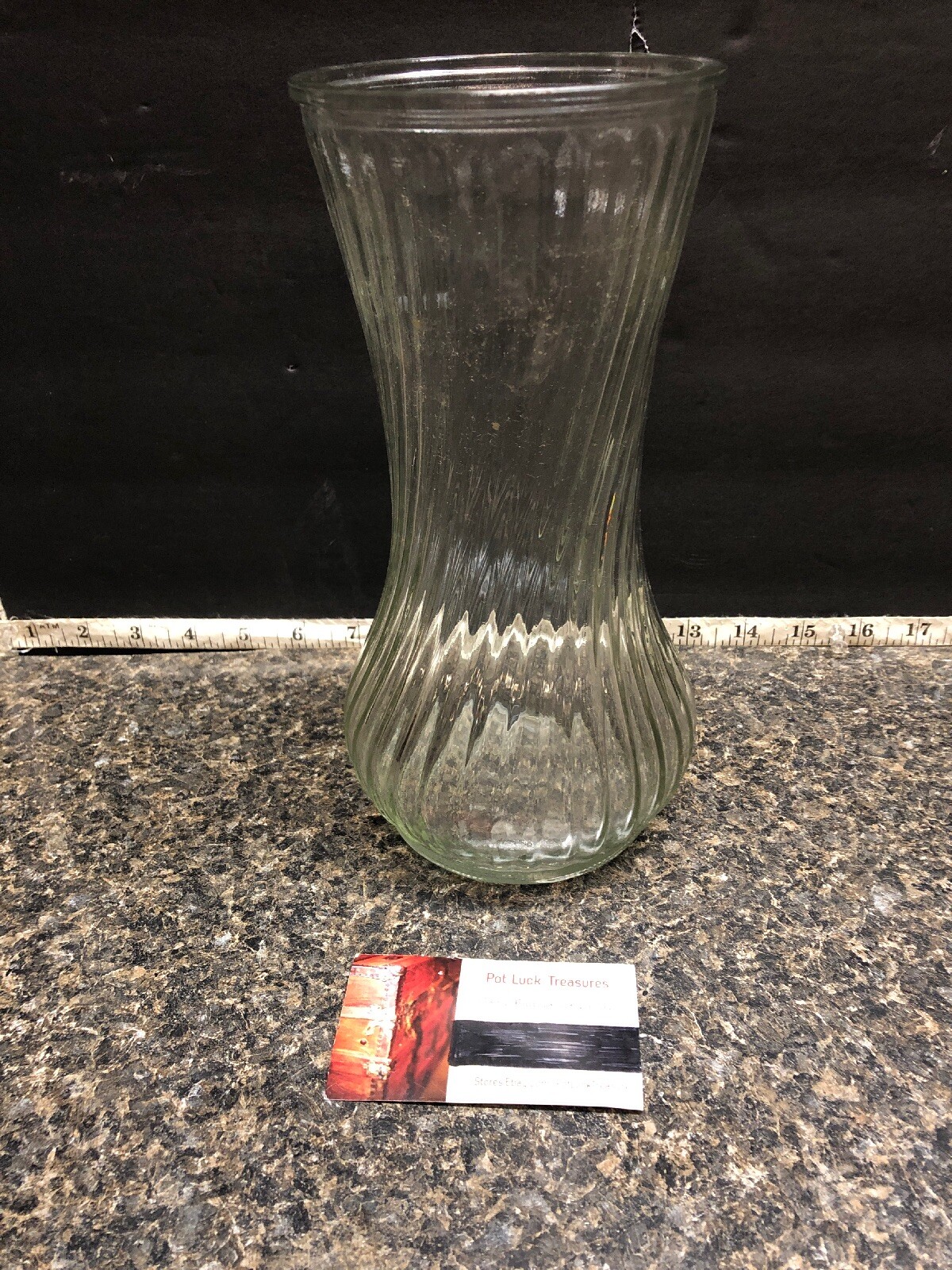 Beautiful Vintage Hoosier Glass Vase - Swirl Ribbed Pattern - 4081-4091 ...