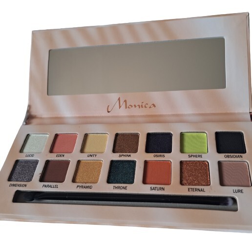 Eyeshadow Palette US Colors Monica 14 Shadows Multicolor Metallic-Mate ...