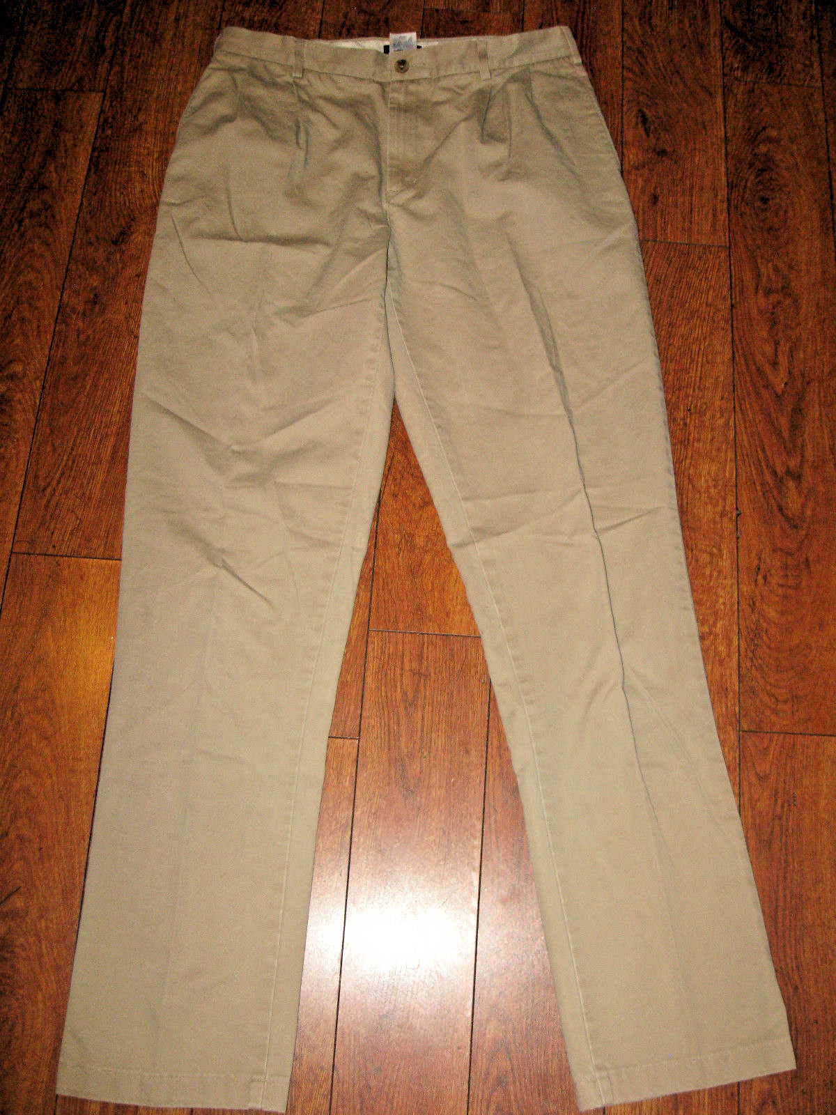 LANDS' END TRADITIONAL FIT Men's Cotton Pleated Front Beige Pants Size ...