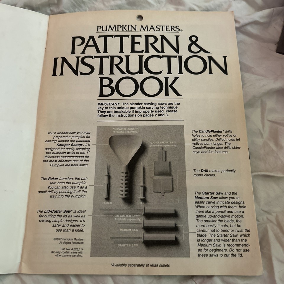 VTG Pumpkin Masters Carving Pattern Kit 2 Saws Poker Drill Scraper ...