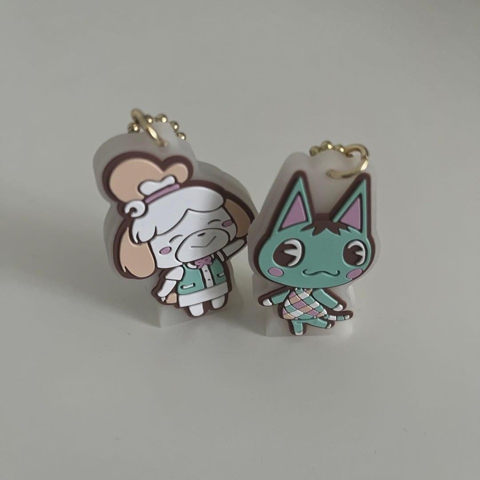 Animal Crossing Isabelle & Bouquet Stand Rubber Strap Collection, | eBay