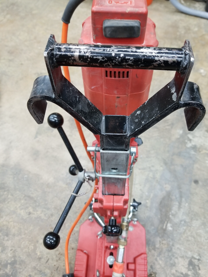 Hilti DD-80E CORE DRILL SYSTEM, RACK POST STAND W/ VACUUM BASE & PUMP ...