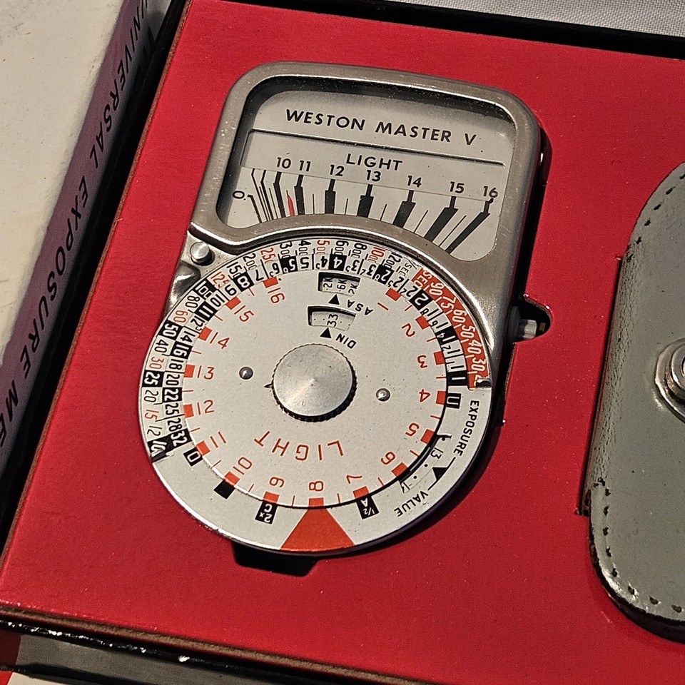 Weston Master V Model 748 Light Exposure Meter + Leather Case 2 Piece ...