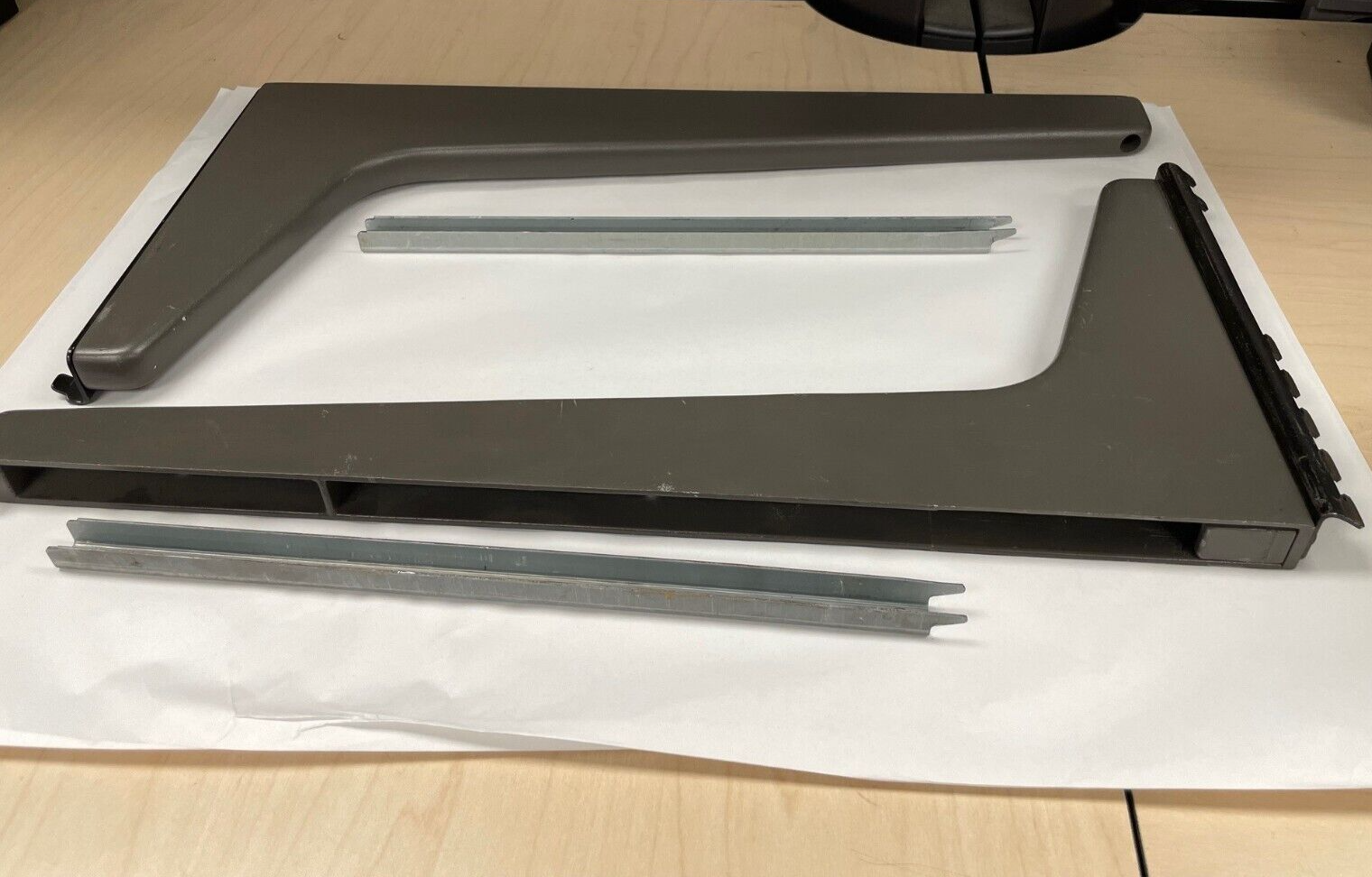 PAIR of Herman Miller Cantilever AO2 AO3 for 24" surfaces (17" long) | eBay