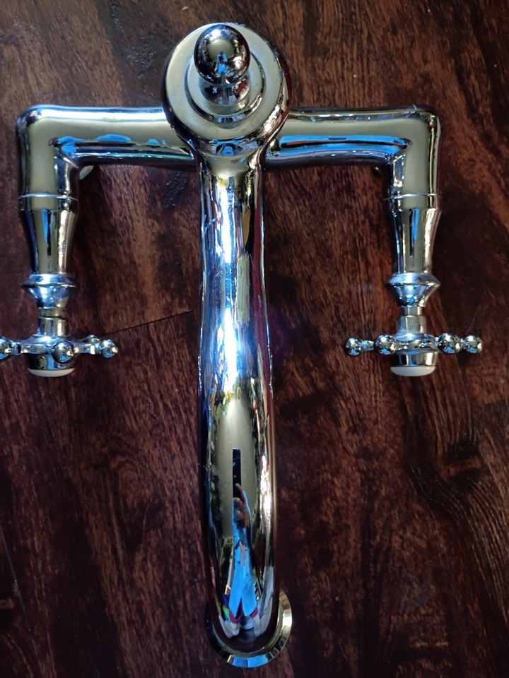 Gorgeous Heavy Chrome Vintage Bathtub Spicket W Porcelain Hot & Cold ...