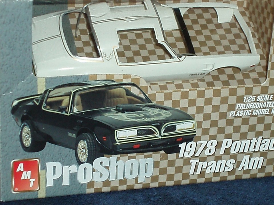 AMT PRO SHOP 1978 PONTIAC TRANS AM 1/25 PREPAINTED PLASTIC MODEL KIT ...