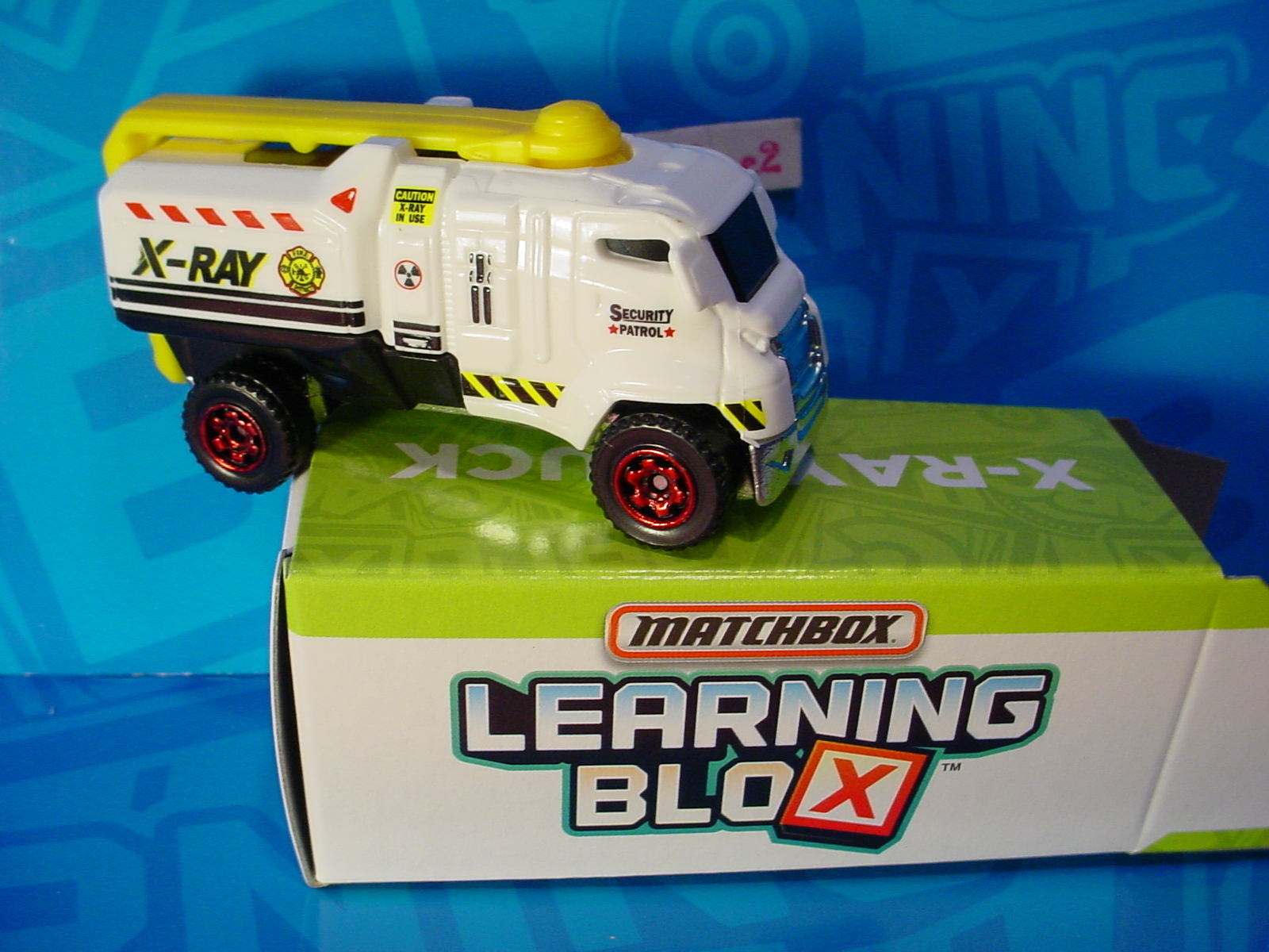 2016 Matchbox Learning Blox "X" X-RAY TRUCK☆white/yellow;Security ...