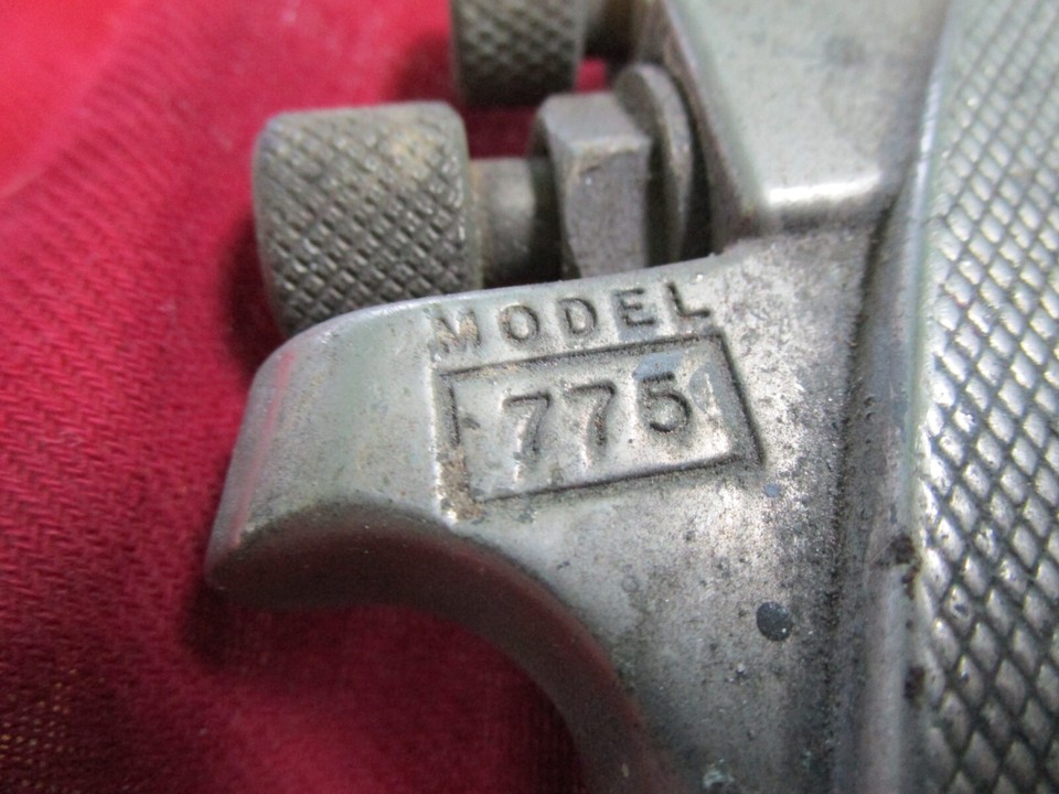 Sharp 775 paint spray gun USA 1980's made, stored away since the 1990's ...