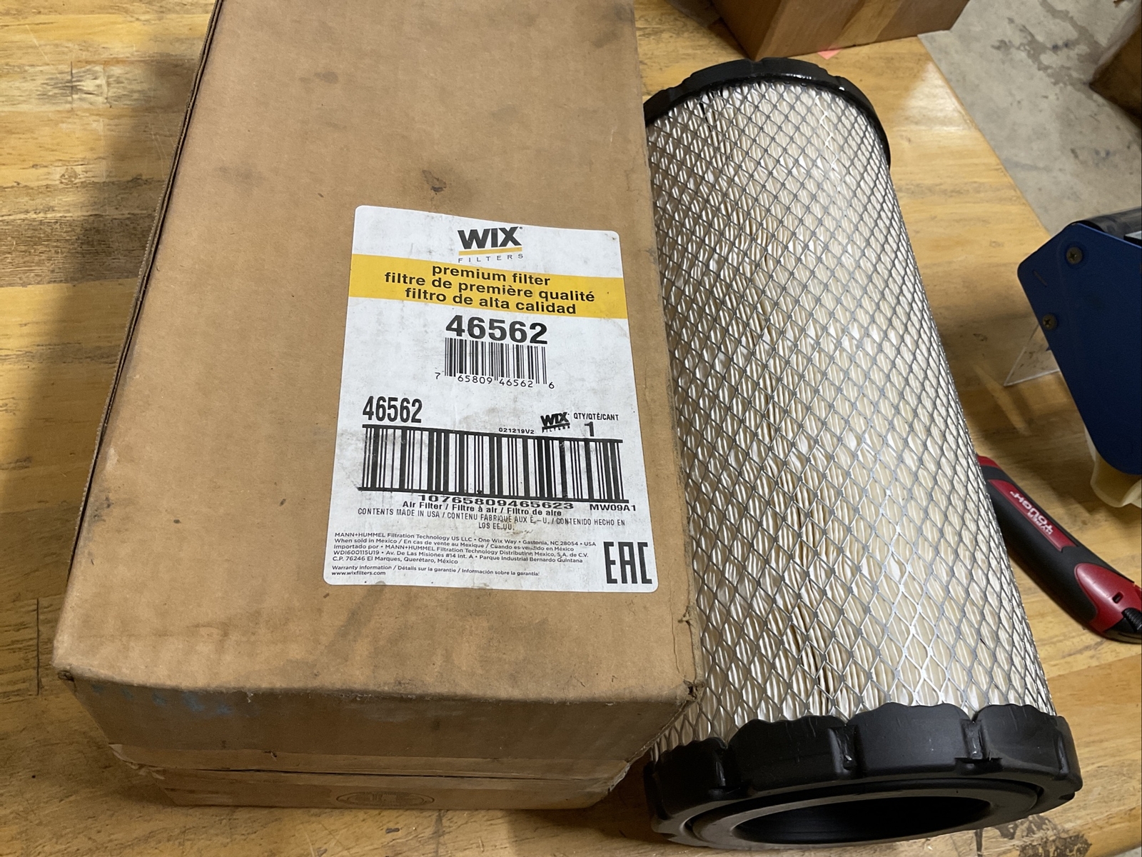 WIX 46562 - Air filter cross reference
