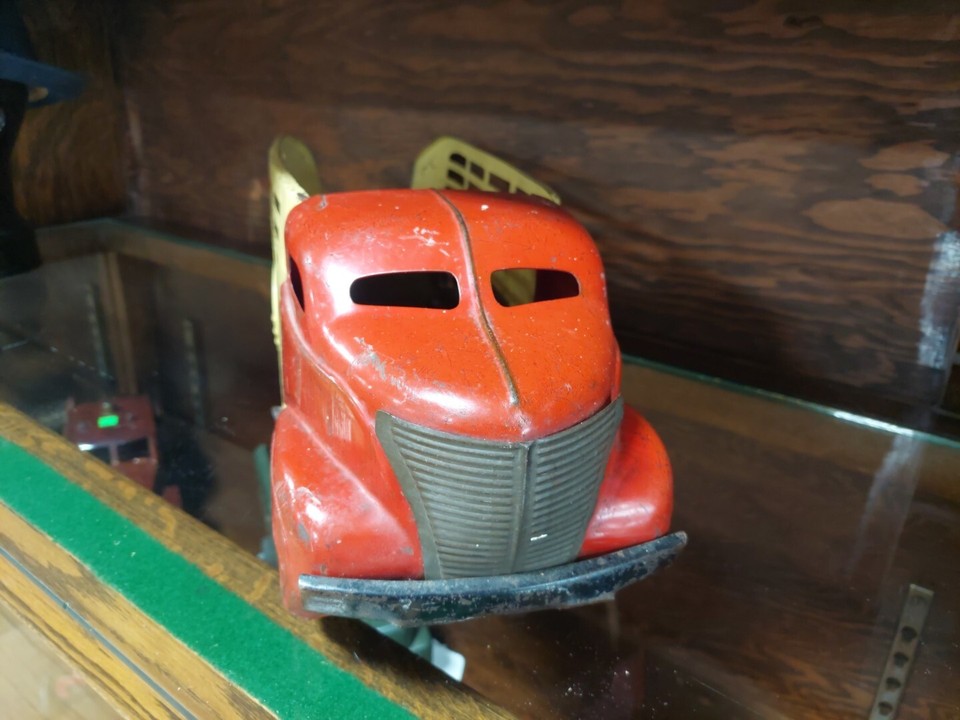 VINTAGE C. 1940 WYANDOTTE STREAMLINE BULLET NOSE EXPRESS STAKE TRUCK ...