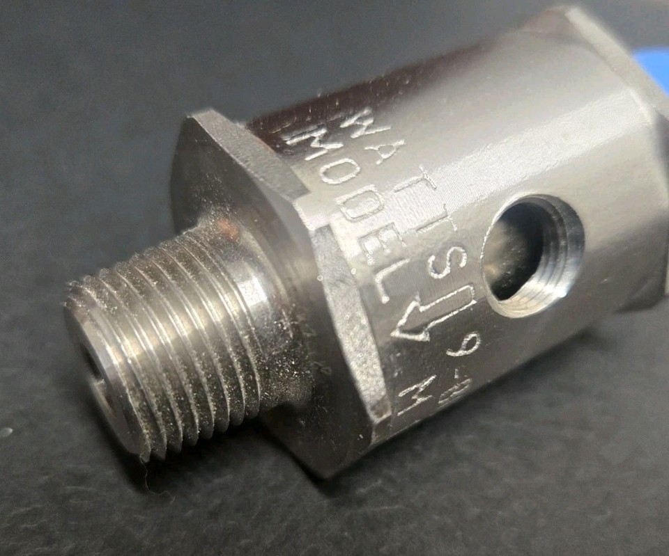 WATTS 9BD Lead Free Check Valve 3/8 Male Thread Backflow Preventer ...