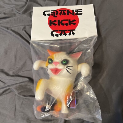 Crane Kick Cat Sofubi Lulubell Toys Takaoki Tajima | eBay