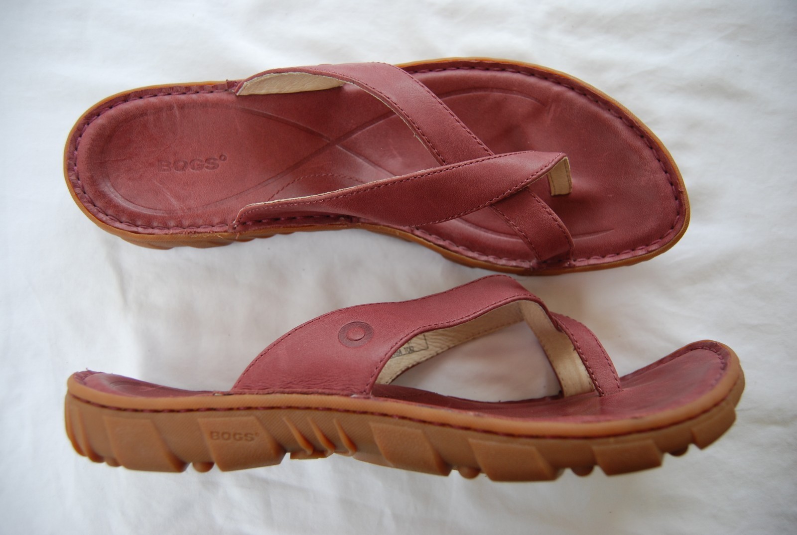 Dark Mauve Pink Leather BOGS Big Toe Loop Sandals | eBay