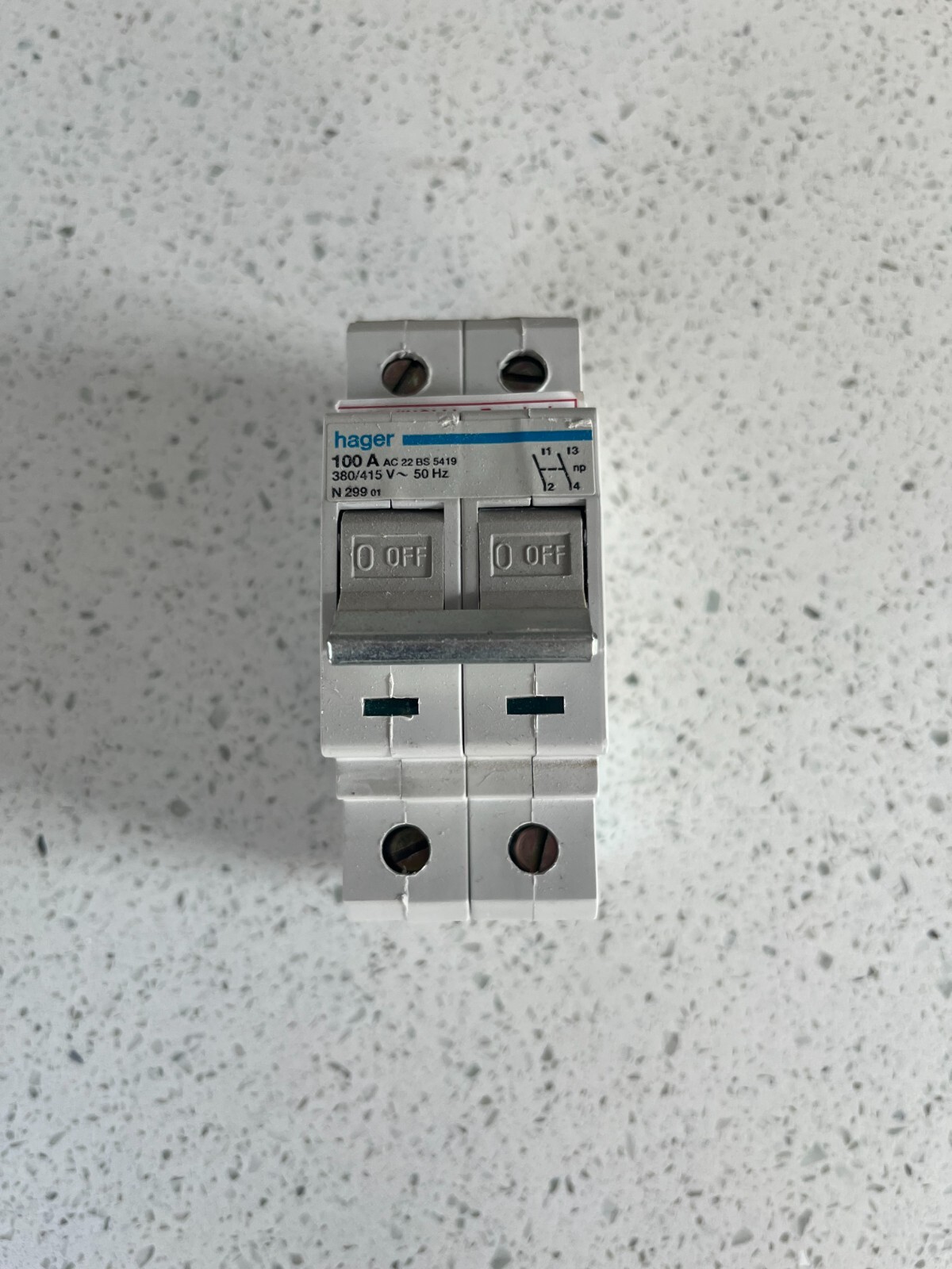 Hager N299 100 Amp Main Switch Isolator 380/415v 100a DP Double Pole SB ...