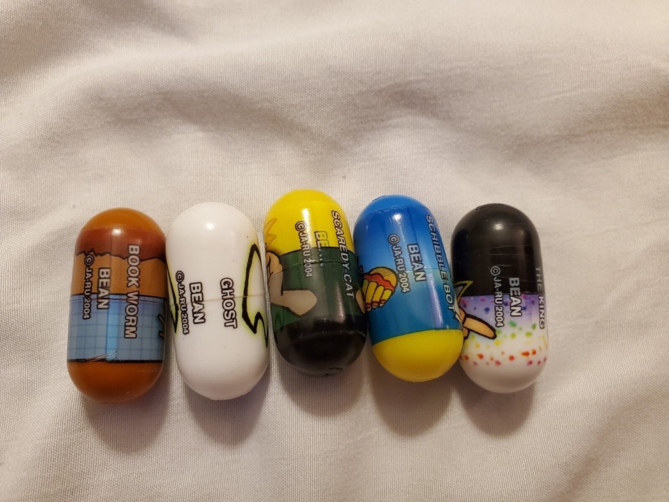 Lot 2004 Mighty Beanz: Book Worm, Ghost, Scaredy Cat, Scribble Bot, And ...