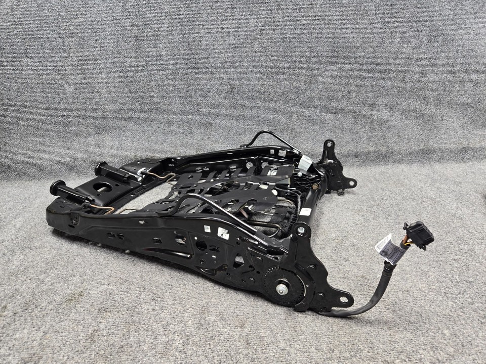 2013-2017 AUDI SQ5/Q5 FRONT RIGHT PASS SIDE SEAT UPPER TRACK FRAME ASSY ...