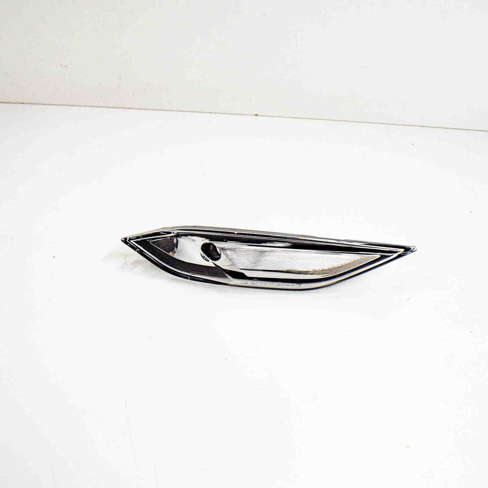 PORSCHE CAYENNE 92A Front Right Door Mirror Turn Indicator 95863110200 ...