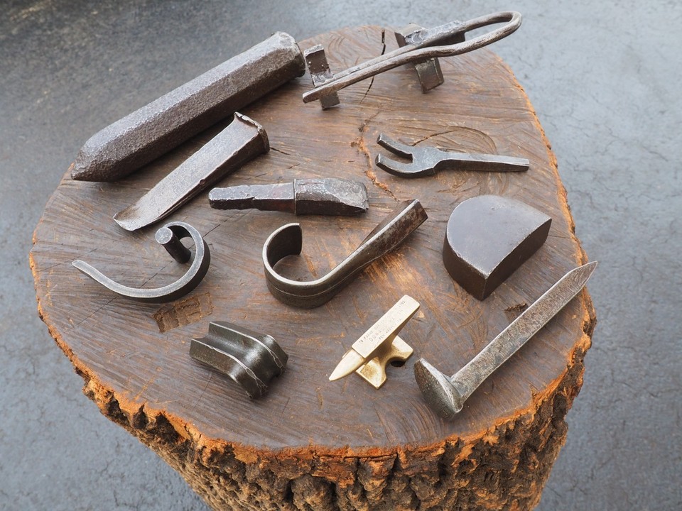 BLACKSMITH "JOB LOT" TINSMITH IRON BLADE KNIFE FORGING ANVIL VINTAGE ...