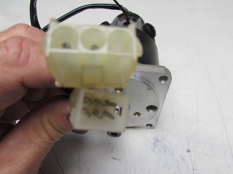 HIRATA HRM-020-100A , DC SERVO MOTOR, 200W, 3000 RPM, N/NIB! MAKE OFFER ...