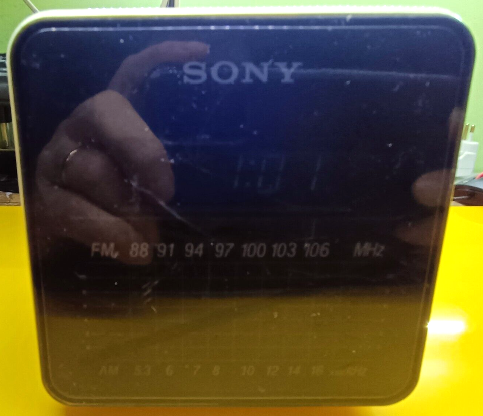 Vintage 80S Sony Cube Radio - Original Period Piece - Working | eBay