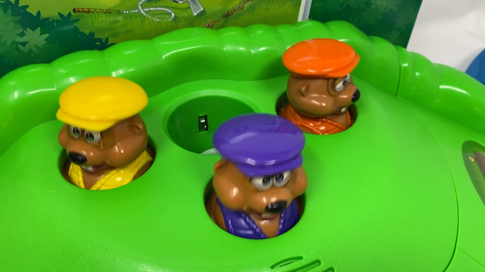 Milton Bradley Hasbro 2001 Silly Golf Electronic Talking Gophers ...